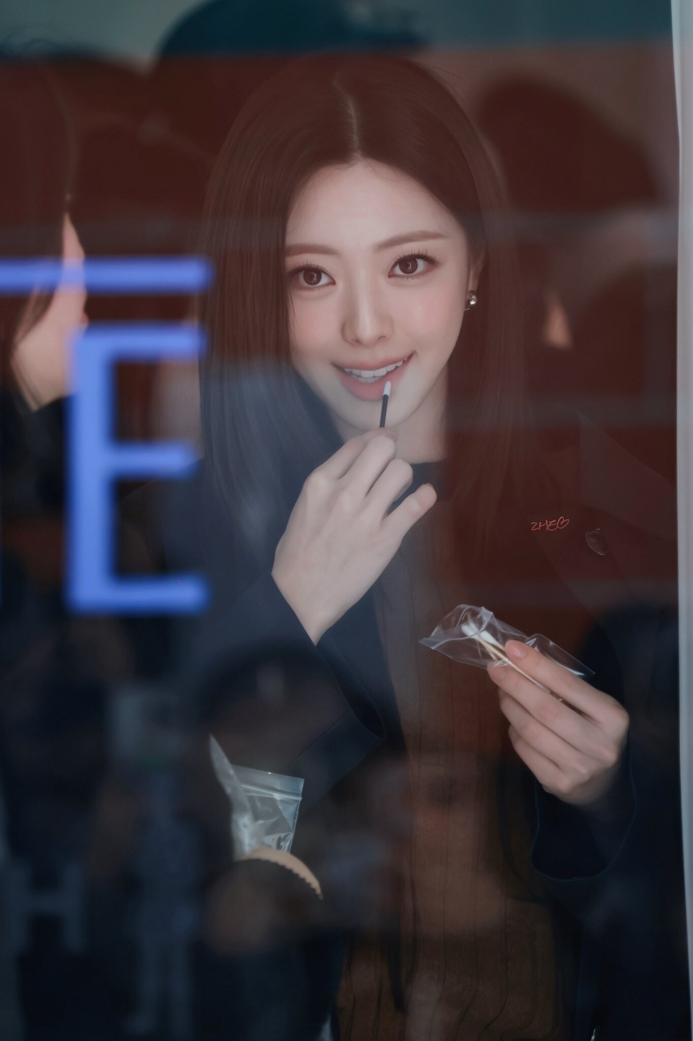 [ITZY] 251110 유나.jpg : MLBPARK